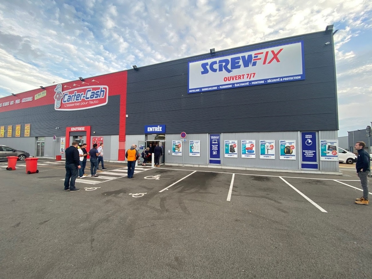 Screwfix ouvre dans le Nord… sans se dévoiler | Zepros Bati